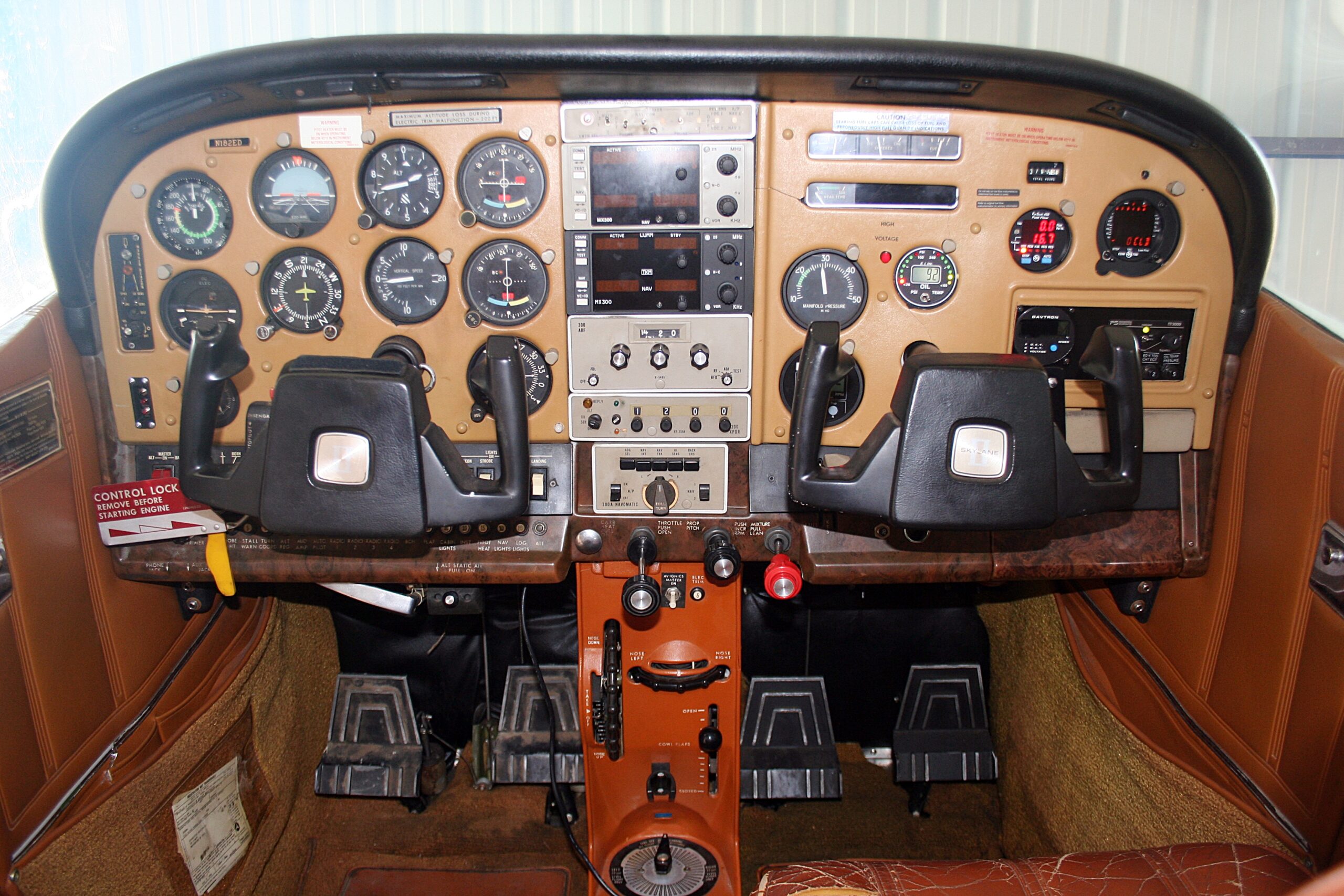 1977 Cessna 182 Skylane - Southern Wings Aircraft